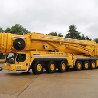 HEAVY CRANES 200 - 700 TON - NMT Crane Hire